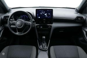 Grey Toyota Yaris Cross 2025 in Vilnius, with an engine capacity of 1.49 L and mileage of 27 thousand km for 26900 €, photo 8 on AUTOMOTO.COM.LV