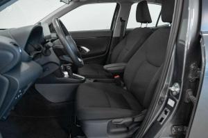 Серый Тойота Yaris Cross 2025 в Вильнюс, объемом двигателя 1.50 л и пробегом 34 тыс. км за 23900 €, фото 8 на AUTOMOTO.COM.LV