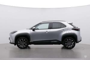 Серый Тойота Yaris Cross 2025 в Вильнюс, объемом двигателя 1.49 л и пробегом 26 тыс. км за 26990 €, фото 4 на AUTOMOTO.COM.LV
