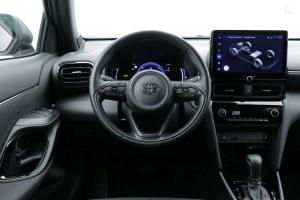 Серый Тойота Yaris Cross 2025 в Вильнюс, объемом двигателя 1.49 л и пробегом 26 тыс. км за 26990 €, фото 8 на AUTOMOTO.COM.LV