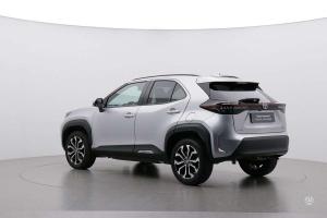 Серый Тойота Yaris Cross 2025 в Вильнюс, объемом двигателя 1.49 л и пробегом 26 тыс. км за 26990 €, фото 18 на AUTOMOTO.COM.LV
