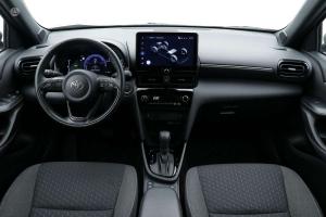 Pelēks Toyota Yaris Cross 2025 Viļņa, ar dzinēja tilpumu 1.49 L un nobraukumu 20 tūkst. km par 25900 €, foto 8 vietnē AUTOMOTO.COM.LV