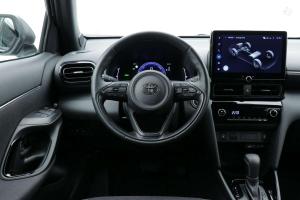 Pelēks Toyota Yaris Cross 2025 Viļņa, ar dzinēja tilpumu 1.49 L un nobraukumu 20 tūkst. km par 25900 €, foto 9 vietnē AUTOMOTO.COM.LV