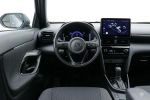 Pelēks Toyota Yaris Cross 2025 Viļņa, ar dzinēja tilpumu 1.49 L un nobraukumu 22 tūkst. km par 26990 €, foto 9 vietnē AUTOMOTO.COM.LV