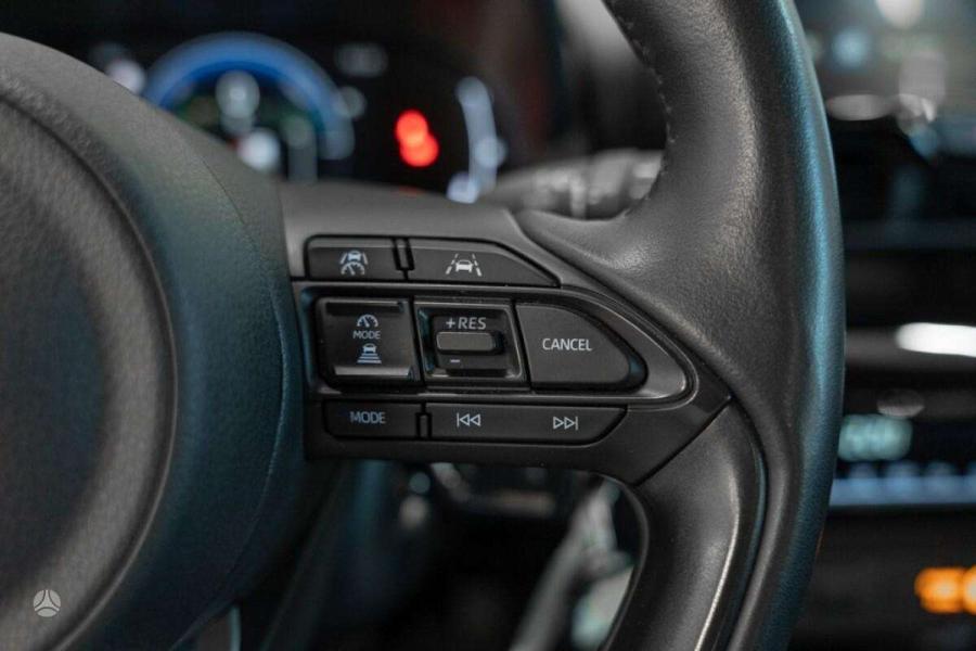 Серый Тойота Yaris Cross 2025 в Вильнюс, объемом двигателя 1.50 л и пробегом 32 тыс. км за 23900 €, фото 11 на AUTOMOTO.COM.LV
