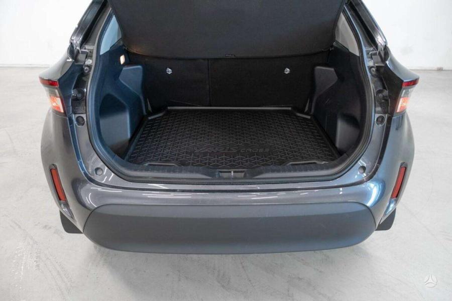 Серый Тойота Yaris Cross 2025 в Вильнюс, объемом двигателя 1.50 л и пробегом 32 тыс. км за 23900 €, фото 20 на AUTOMOTO.COM.LV