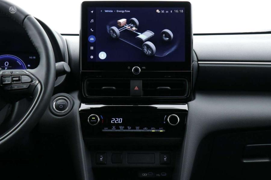 Pelēks Toyota Yaris Cross 2025 Viļņa, ar dzinēja tilpumu 1.49 L un nobraukumu 19 tūkst. km par 25900 €, foto 16 vietnē AUTOMOTO.COM.LV
