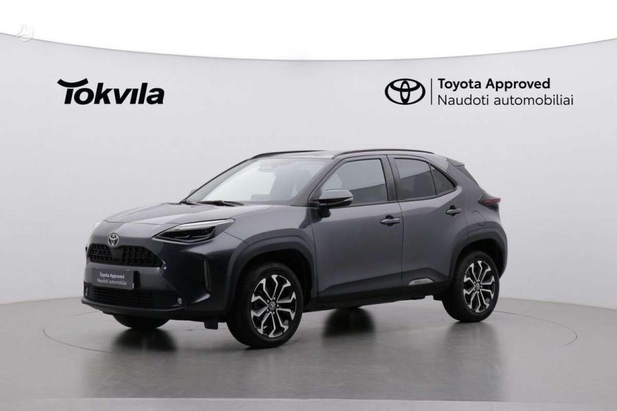 Pelēks Toyota Yaris Cross 2025 Viļņa, ar dzinēja tilpumu 1.49 L un nobraukumu 25 tūkst. km par 26900 €, foto 1 vietnē AUTOMOTO.COM.LV