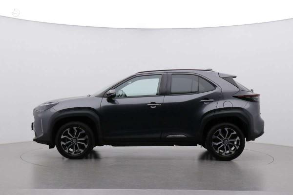 Pelēks Toyota Yaris Cross 2025 Viļņa, ar dzinēja tilpumu 1.49 L un nobraukumu 25 tūkst. km par 26900 €, foto 5 vietnē AUTOMOTO.COM.LV