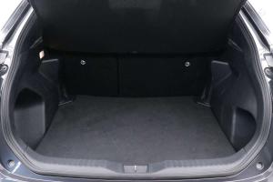 Pelēks Toyota Yaris Cross 2025 Viļņa, ar dzinēja tilpumu 1.49 L un nobraukumu 25 tūkst. km par 26900 €, foto 12 vietnē AUTOMOTO.COM.LV