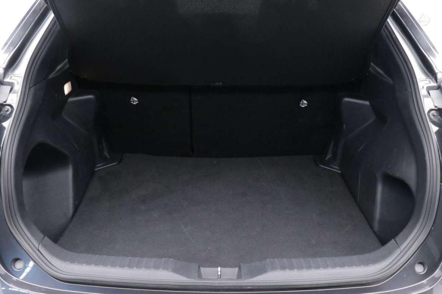 Pelēks Toyota Yaris Cross 2025 Viļņa, ar dzinēja tilpumu 1.49 L un nobraukumu 25 tūkst. km par 26900 €, foto 12 vietnē AUTOMOTO.COM.LV