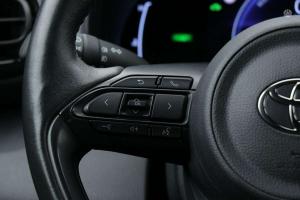 Pelēks Toyota Yaris Cross 2025 Viļņa, ar dzinēja tilpumu 1.49 L un nobraukumu 25 tūkst. km par 26900 €, foto 28 vietnē AUTOMOTO.COM.LV