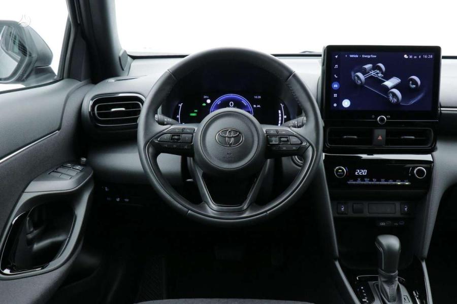 Pelēks Toyota Yaris Cross 2025 Viļņa, ar dzinēja tilpumu 1.49 L un nobraukumu 19 tūkst. km par 25900 €, foto 9 vietnē AUTOMOTO.COM.LV
