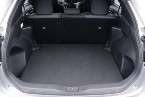 Pelēks Toyota Yaris Cross 2025 Viļņa, ar dzinēja tilpumu 1.49 L un nobraukumu 19 tūkst. km par 25900 €, foto 12 vietnē AUTOMOTO.COM.LV