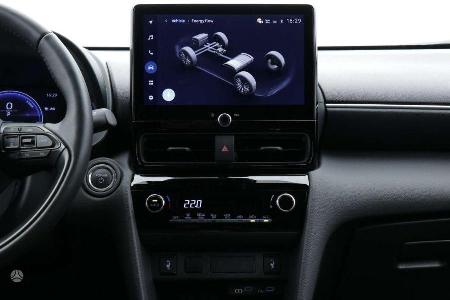 Pelēks Toyota Yaris Cross 2025 Viļņa, ar dzinēja tilpumu 1.49 L un nobraukumu 19 tūkst. km par 25900 €, foto 16 vietnē AUTOMOTO.COM.LV