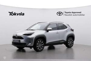Серый Тойота Yaris Cross 2025 в Вильнюс, объемом двигателя 1.49 л и пробегом 15 тыс. км за 25900 €, фото 1 на AUTOMOTO.COM.LV