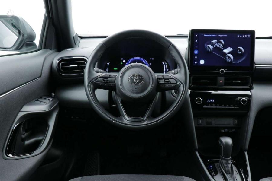 Серый Тойота Yaris Cross 2025 в Вильнюс, объемом двигателя 1.49 л и пробегом 13 тыс. км за 25990 €, фото 9 на AUTOMOTO.COM.LV