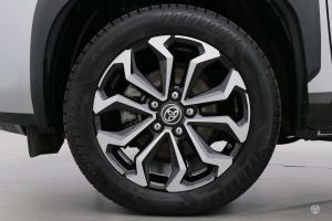 Серый Тойота Yaris Cross 2025 в Вильнюс, объемом двигателя 1.49 л и пробегом 13 тыс. км за 25990 €, фото 17 на AUTOMOTO.COM.LV
