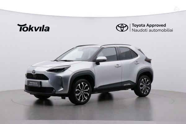 Pelēks Toyota Yaris Cross 2025 Viļņa, ar dzinēja tilpumu 1.49 L un nobraukumu 22 tūkst. km par 26990 €, foto  vietnē AUTOMOTO.COM.LV