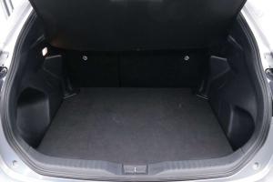 Grey Toyota Yaris Cross 2025 in Vilnius, with an engine capacity of 1.49 L and mileage of 15 thousand km for 25900 €, photo 12 on AUTOMOTO.COM.LV