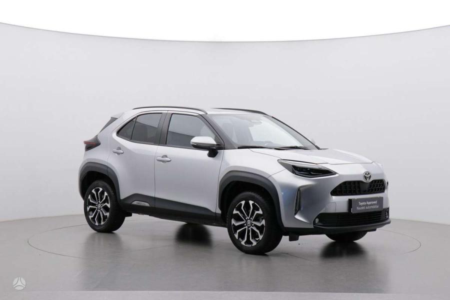 Pelēks Toyota Yaris Cross 2025 Viļņa, ar dzinēja tilpumu 1.49 L un nobraukumu 20 tūkst. km par 26990 €, foto 20 vietnē AUTOMOTO.COM.LV