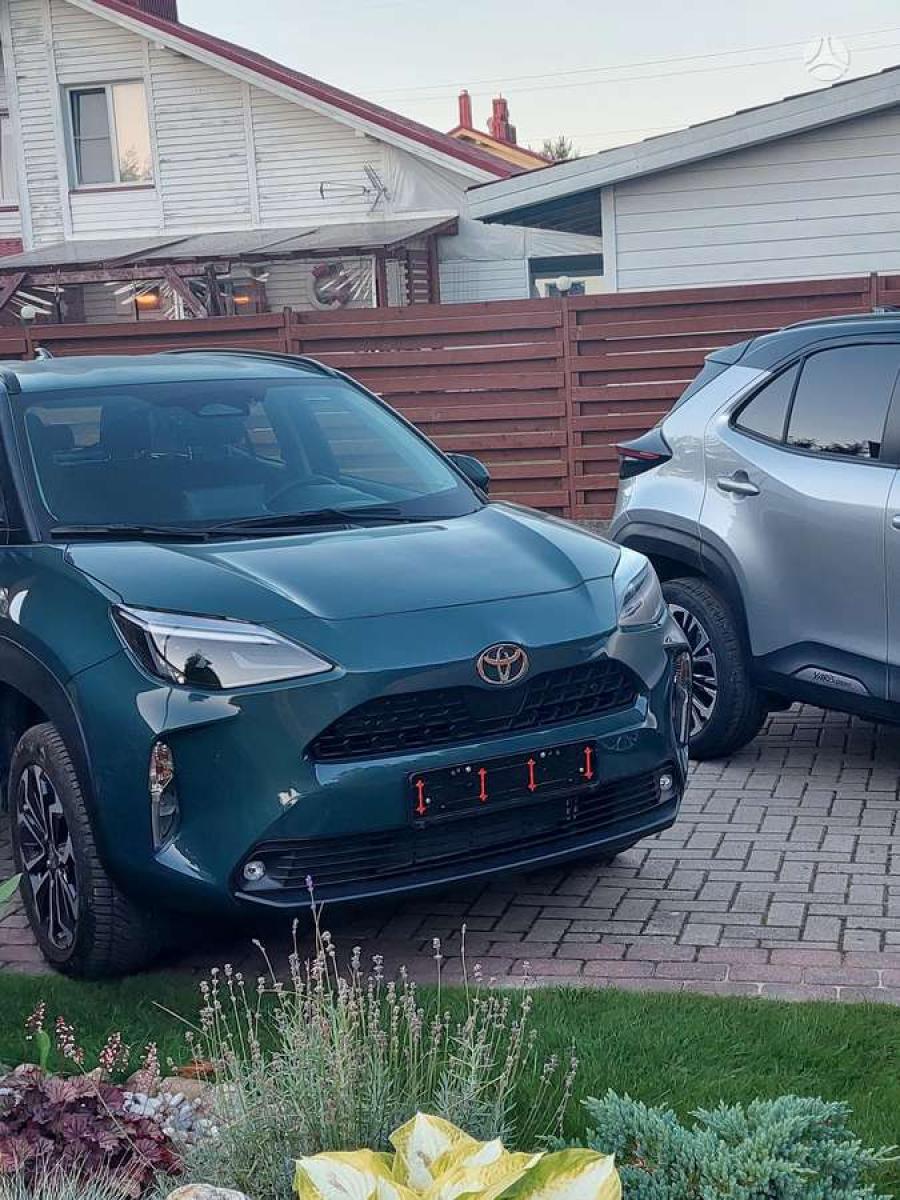 Серый Тойота Yaris Cross 2025 в Клайпеда, объемом двигателя 1.50 л и пробегом 54 тыс. км за 23350 €, фото 8 на AUTOMOTO.COM.LV