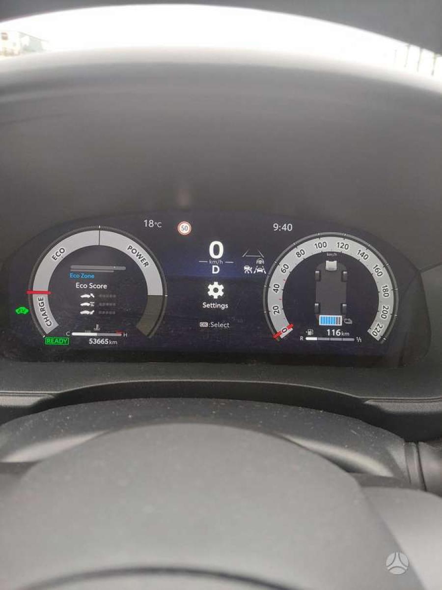 Серый Тойота Yaris Cross 2025 в Клайпеда, объемом двигателя 1.50 л и пробегом 54 тыс. км за 23350 €, фото 30 на AUTOMOTO.COM.LV