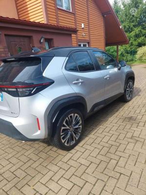 Серый Тойота Yaris Cross 2025 в Клайпеда, объемом двигателя 1.50 л и пробегом 54 тыс. км за 23350 €, фото 31 на AUTOMOTO.COM.LV