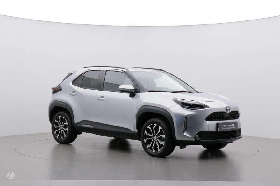 Серый Тойота Yaris Cross 2025 в Вильнюс, объемом двигателя 1.49 л и пробегом 16 тыс. км за 24900 €, фото 20 на AUTOMOTO.COM.LV