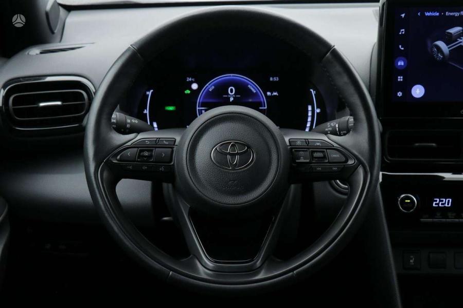 Серый Тойота Yaris Cross 2025 в Вильнюс, объемом двигателя 1.49 л и пробегом 27 тыс. км за 26990 €, фото 14 на AUTOMOTO.COM.LV