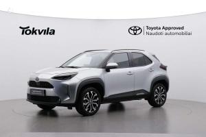 Серый Тойота Yaris Cross 2025 в Вильнюс, объемом двигателя 1.49 л и пробегом 21 тыс. км за 25900 €, фото  на AUTOMOTO.COM.LV