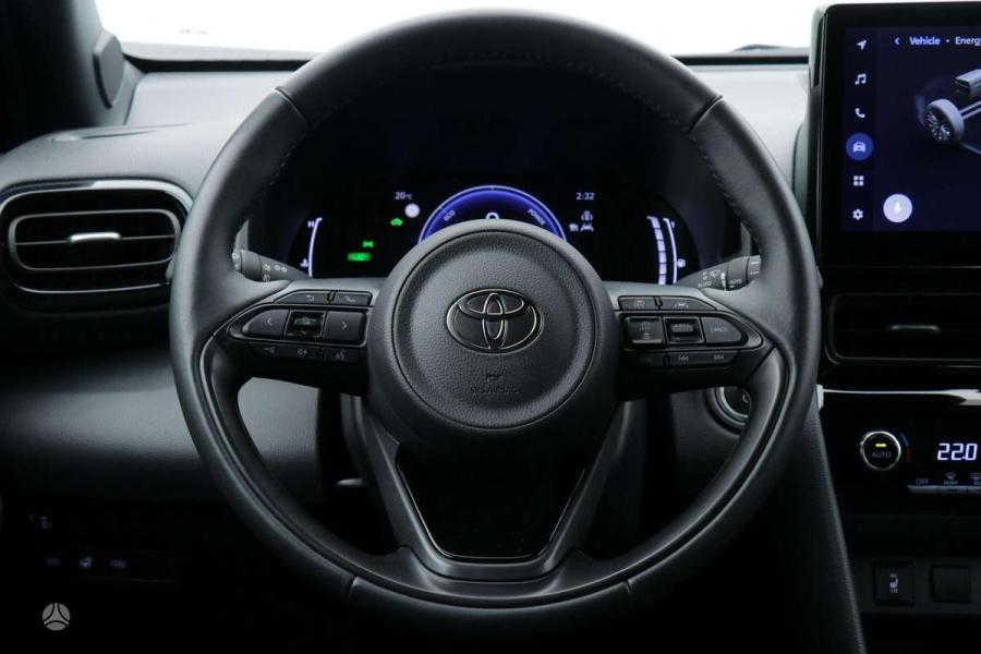 Серый Тойота Yaris Cross 2025 в Вильнюс, объемом двигателя 1.49 л и пробегом 21 тыс. км за 25900 €, фото 14 на AUTOMOTO.COM.LV