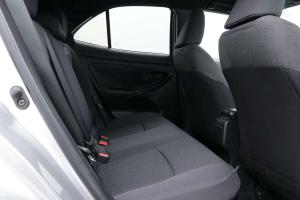 Серый Тойота Yaris Cross 2025 в Вильнюс, объемом двигателя 1.49 л и пробегом 28 тыс. км за 26990 €, фото 11 на AUTOMOTO.COM.LV