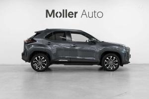 Серый Тойота Yaris Cross 2025 в Вильнюс, объемом двигателя 1.50 л и пробегом 38 тыс. км за 24900 €, фото 5 на AUTOMOTO.COM.LV