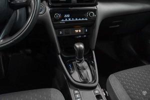 Серый Тойота Yaris Cross 2025 в Вильнюс, объемом двигателя 1.50 л и пробегом 38 тыс. км за 24900 €, фото 18 на AUTOMOTO.COM.LV