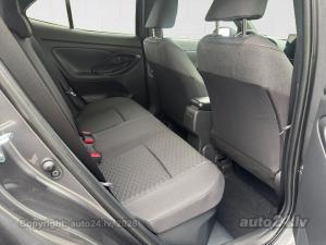 Grey Toyota Yaris Cross 2026 in Paide, with an engine capacity of 1.50 L and mileage of 0 thousand km for 28990 €, photo 8 on AUTOMOTO.COM.LV