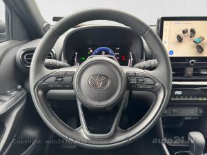 Grey Toyota Yaris Cross 2026 in Paide, with an engine capacity of 1.50 L and mileage of 0 thousand km for 28990 €, photo 13 on AUTOMOTO.COM.LV