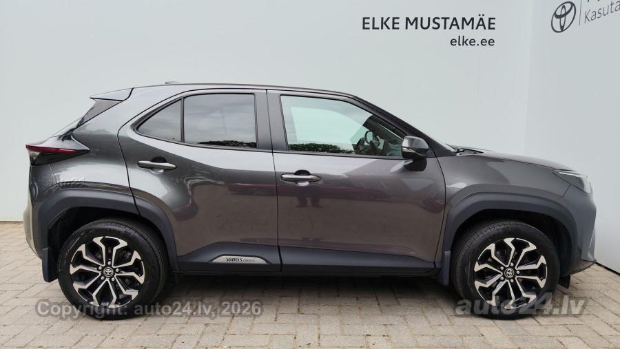 Серый Тойота Yaris Cross 2022 в Таллин, объемом двигателя 1.49 л и пробегом 99 тыс. км за 19300 €, фото 16 на AUTOMOTO.COM.LV