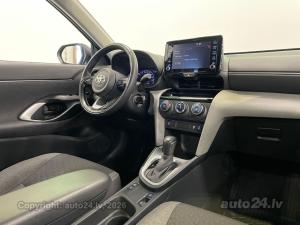 Серый Тойота Yaris Cross 2022 в Таллин, объемом двигателя 1.50 л и пробегом 35 тыс. км за 18990 €, фото 14 на AUTOMOTO.COM.LV