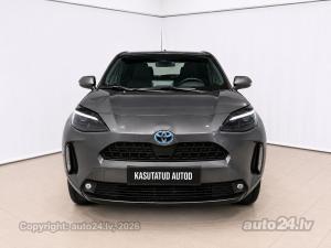 Pelēks Toyota Yaris Cross 2022 Tallina, ar dzinēja tilpumu 1.50 L un nobraukumu 87 tūkst. km par 20490 €, foto 4 vietnē AUTOMOTO.COM.LV
