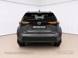 Pelēks Toyota Yaris Cross 2022 Tallina, ar dzinēja tilpumu 1.50 L un nobraukumu 87 tūkst. km par 20490 €, foto 5 vietnē AUTOMOTO.COM.LV