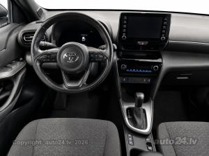 Pelēks Toyota Yaris Cross 2022 Tallina, ar dzinēja tilpumu 1.50 L un nobraukumu 87 tūkst. km par 20490 €, foto 7 vietnē AUTOMOTO.COM.LV
