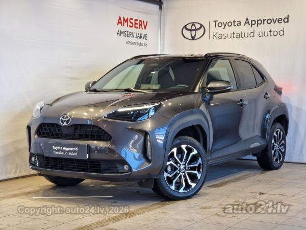 Pelēks Toyota Yaris Cross 2024 Tallina, ar dzinēja tilpumu 1.50 L un nobraukumu 21 tūkst. km par 24490 €, foto 1 vietnē AUTOMOTO.COM.LV