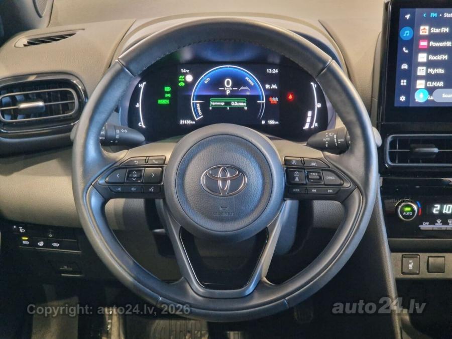 Серый Тойота Yaris Cross 2024 в Таллин, объемом двигателя 1.50 л и пробегом 21 тыс. км за 24490 €, фото 12 на AUTOMOTO.COM.LV