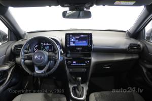 Серый Тойота Yaris Cross 2024 в Таллин, объемом двигателя 1.50 л и пробегом 50 тыс. км за 24990 €, фото 9 на AUTOMOTO.COM.LV