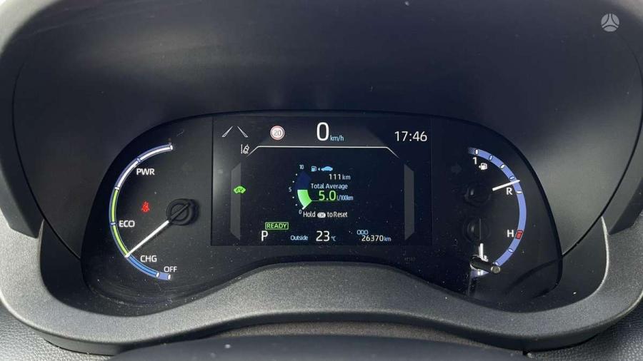 Grey Toyota Yaris Cross 2024 in Marijampole, with an engine capacity of 1.49 L and mileage of 26 thousand km for 19990 €, photo 26 on AUTOMOTO.COM.LV
