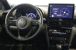 Серый Тойота Yaris Cross 2025 в Таллин, объемом двигателя 1.49 л и пробегом 26 тыс. км за 24500 €, фото 10 на AUTOMOTO.COM.LV