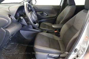 Серый Тойота Yaris Cross 2025 в Таллин, объемом двигателя 1.49 л и пробегом 26 тыс. км за 24500 €, фото 12 на AUTOMOTO.COM.LV