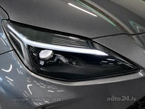 Серый Тойота Yaris Cross 2025 в Таллин, объемом двигателя 1.50 л и пробегом 19 тыс. км за 23990 €, фото 17 на AUTOMOTO.COM.LV