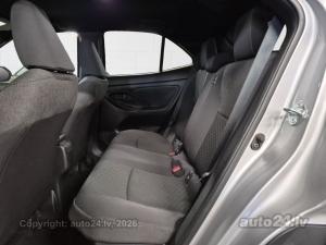 Серый Тойота Yaris Cross 2025 в Таллин, объемом двигателя 1.50 л и пробегом 17 тыс. км за 24990 €, фото 19 на AUTOMOTO.COM.LV
